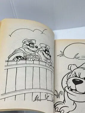 Toys | Disney Ducktales Coloring Book French La Bande A Picsou Golden ...